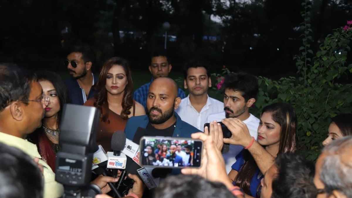 Film Director Babai Sen two full-length feature films from India and ...